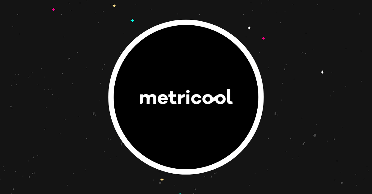 Metricool Review 2025: Pricing, Pros & Cons, Features, And More